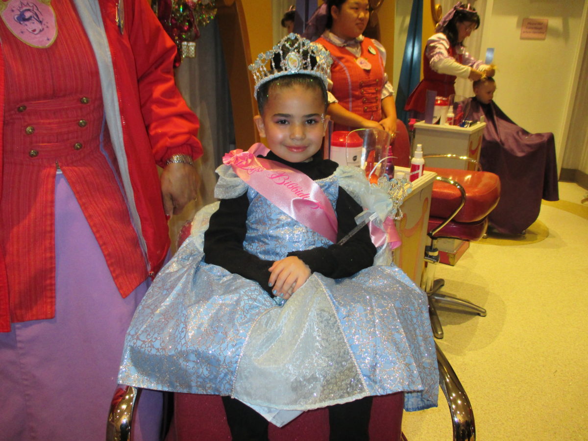 Disney Opens Another Bibbidi Bobbidi Boutique - DisneywithIzzy